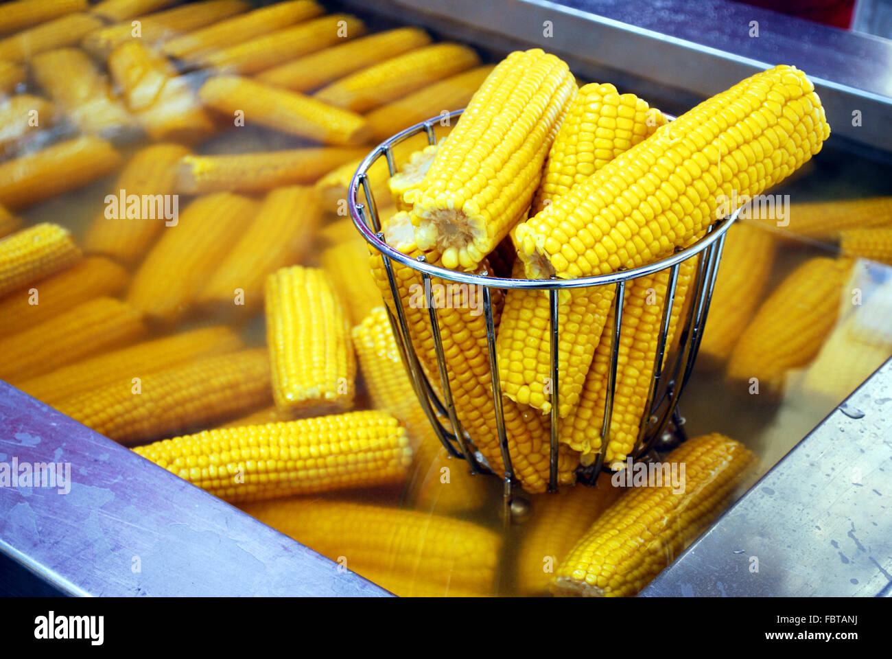 hot corn cobs Stock Photo - Alamy