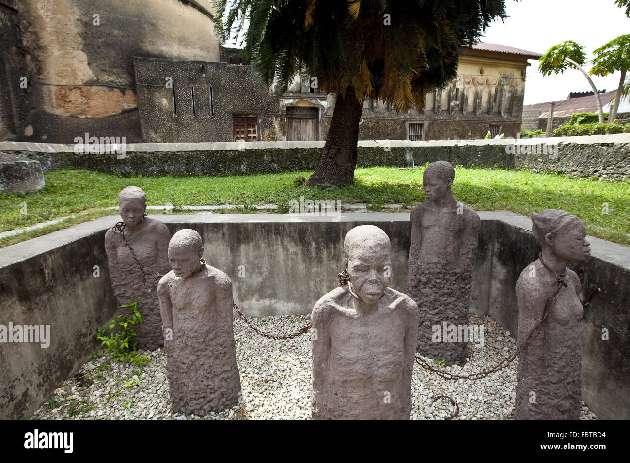 Slave monument hi-res stock photography and images - Alamy