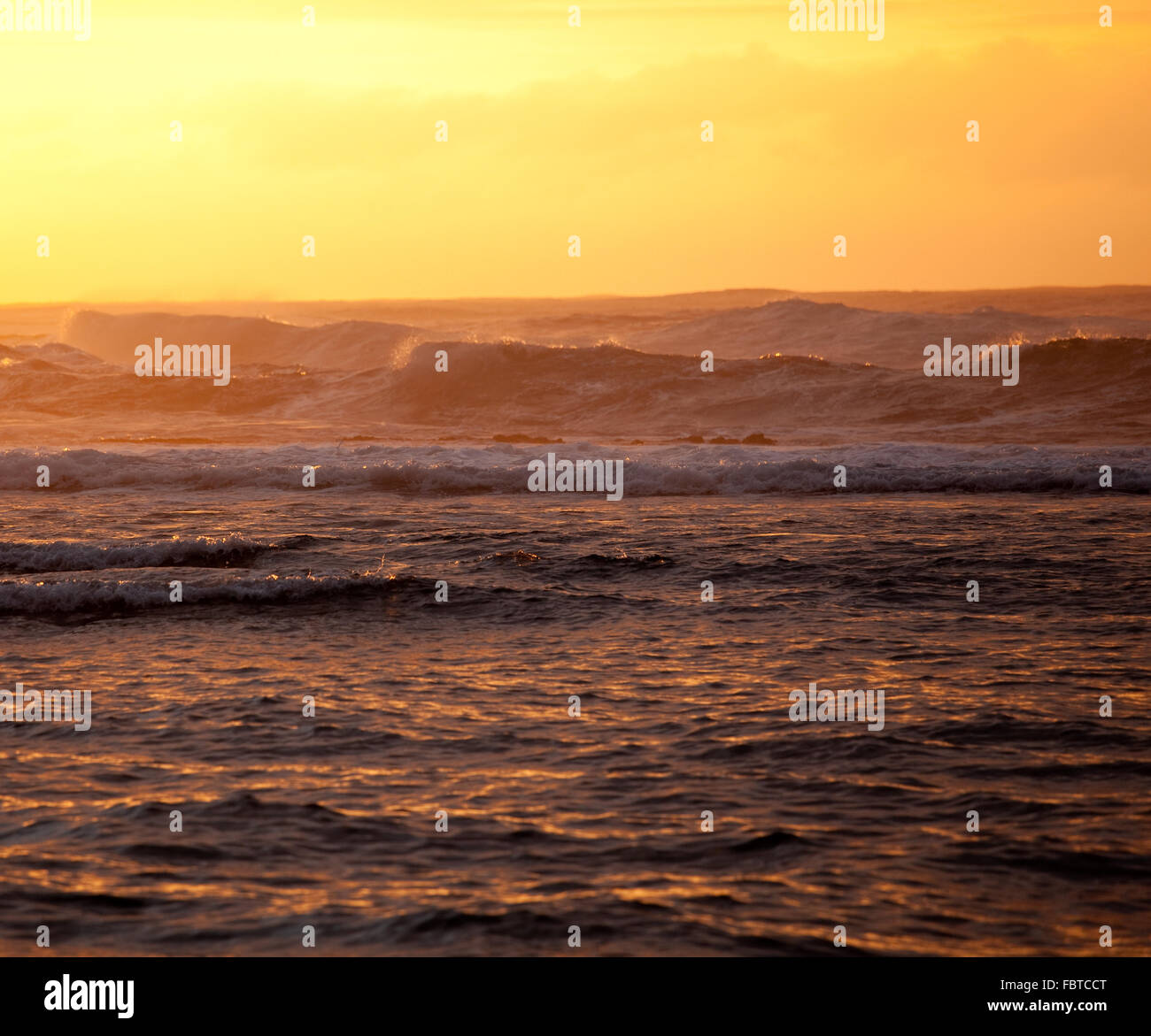 Pounding wave hi-res stock photography and images - Alamy