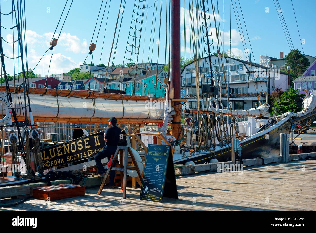 Bluenose schooner hi-res stock photography and images - Alamy