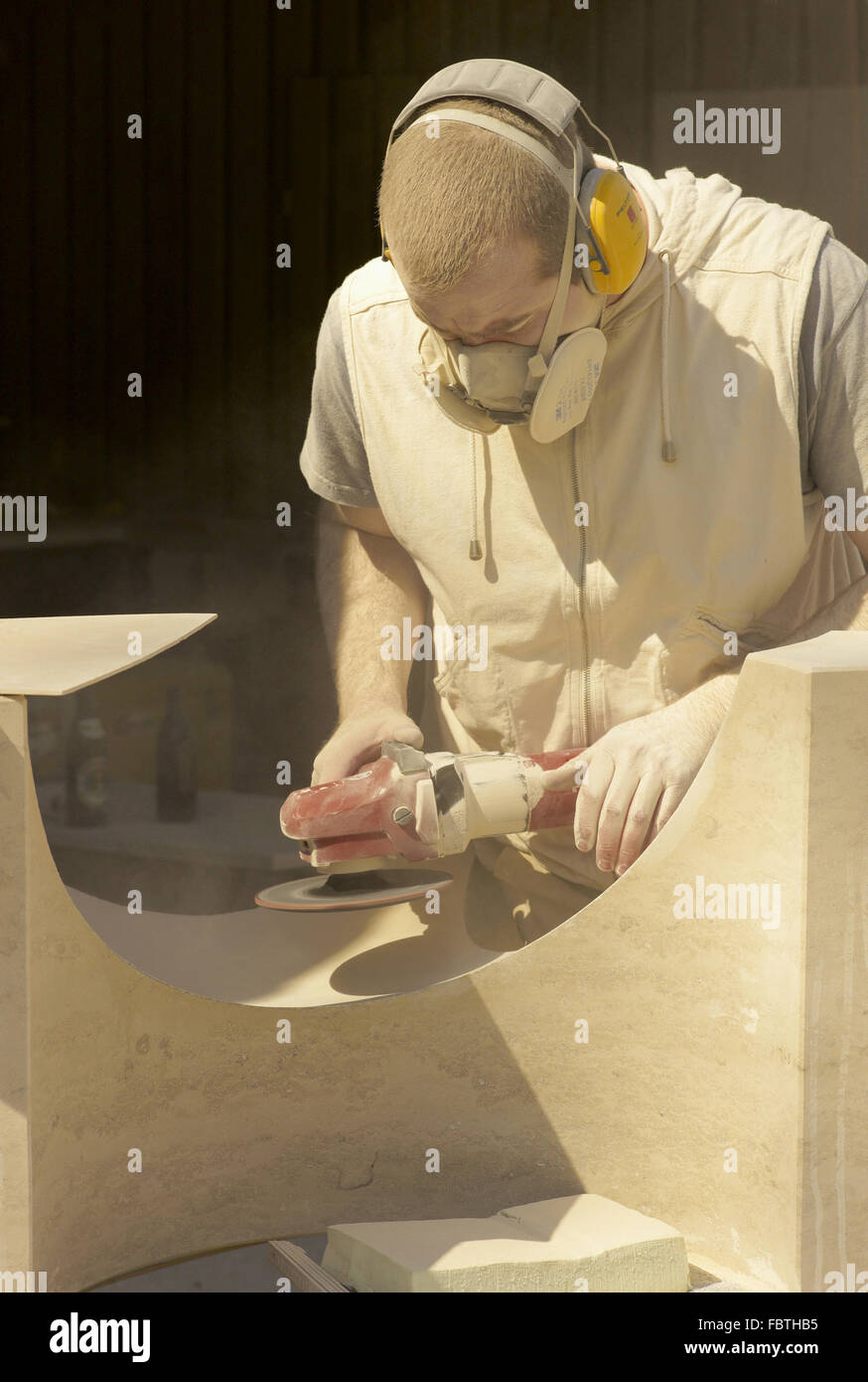 Stone masons workshop hi-res stock photography and images - Alamy