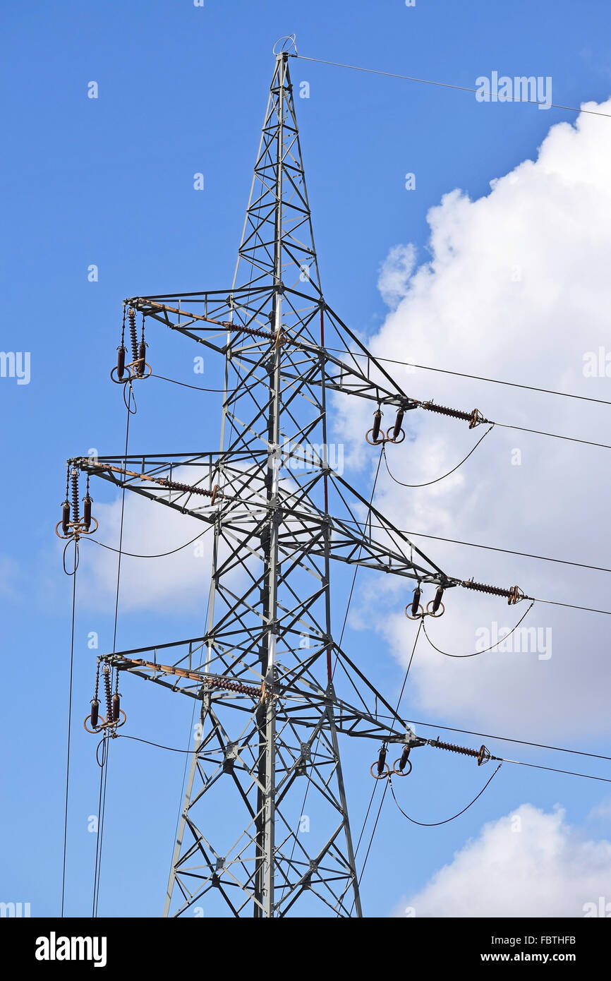 Electricity pylon in the city Stock Photo - Alamy