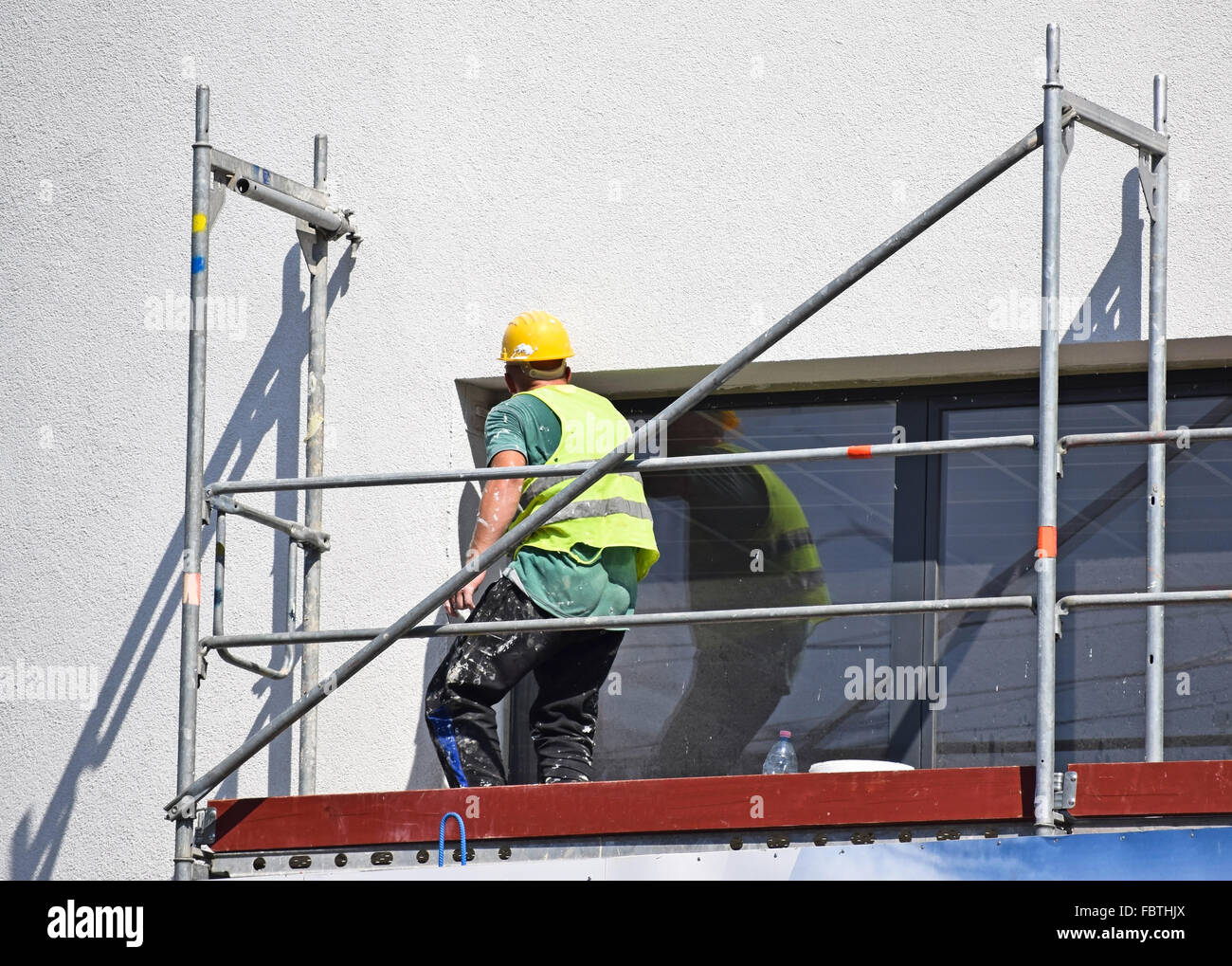 Wire frame construction worker hi-res stock photography and images - Alamy