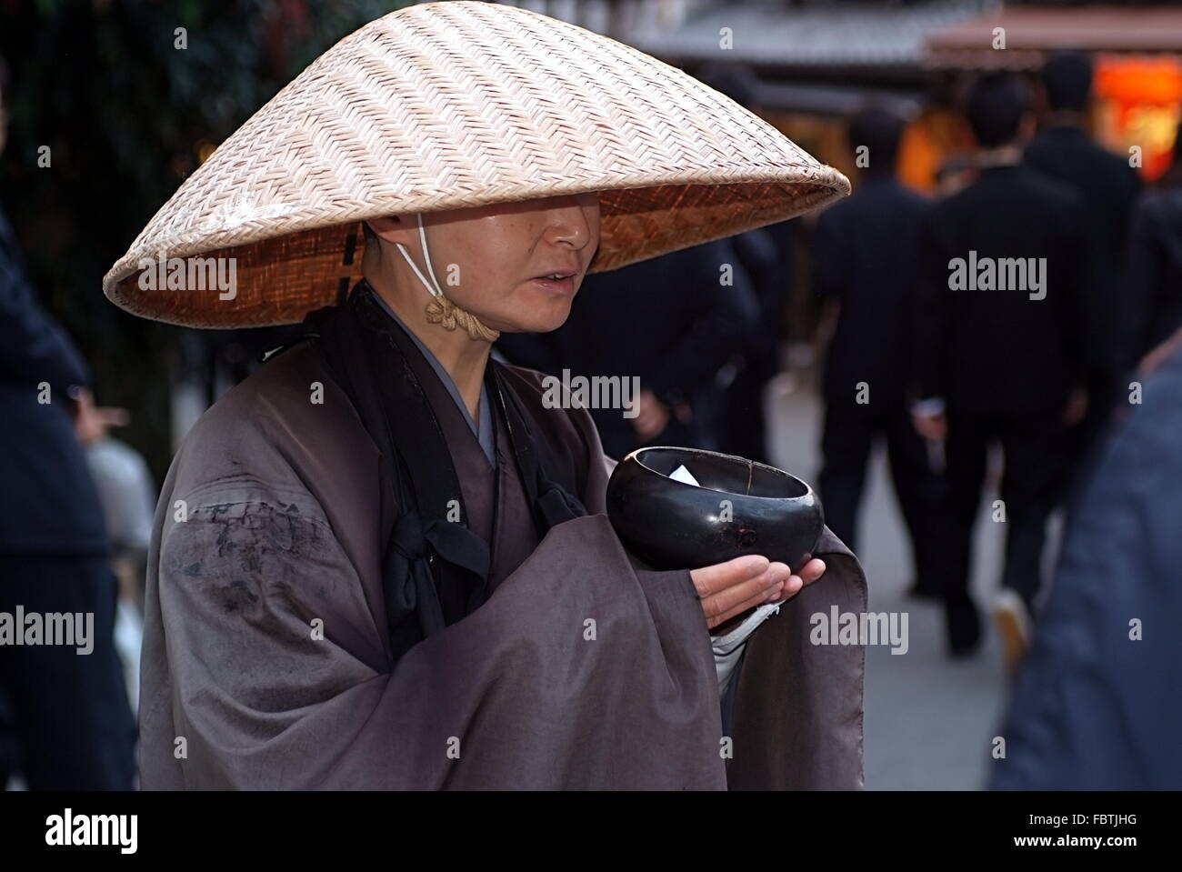 Japanese monk hat hi-res stock photography and images - Alamy