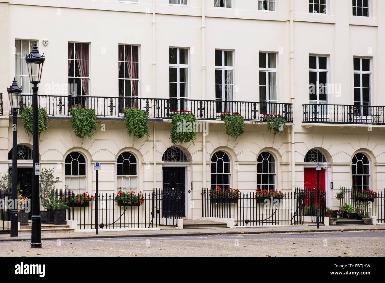 Fitzroy square hi-res stock photography and images - Alamy