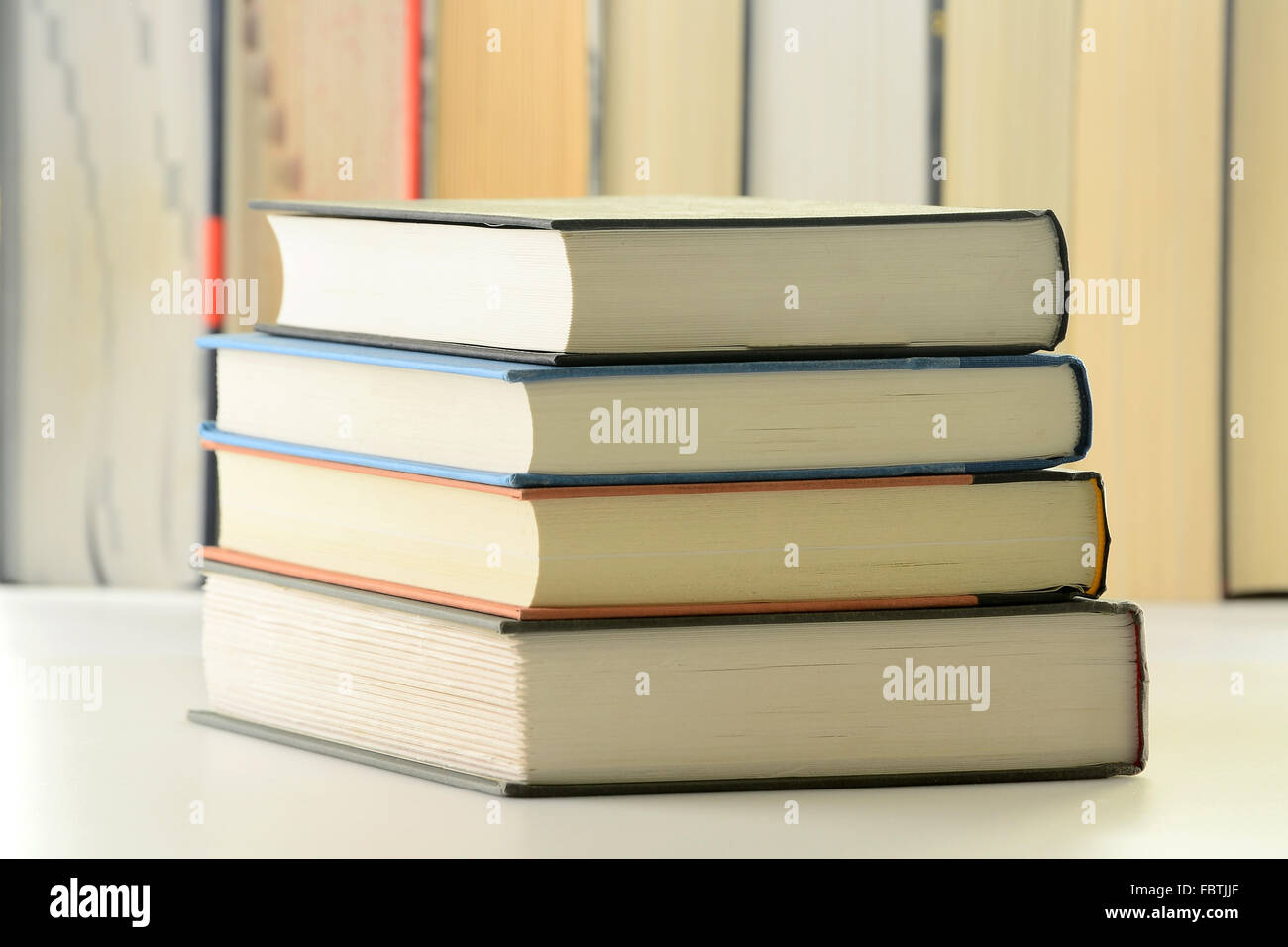Exam library hi-res stock photography and images - Alamy