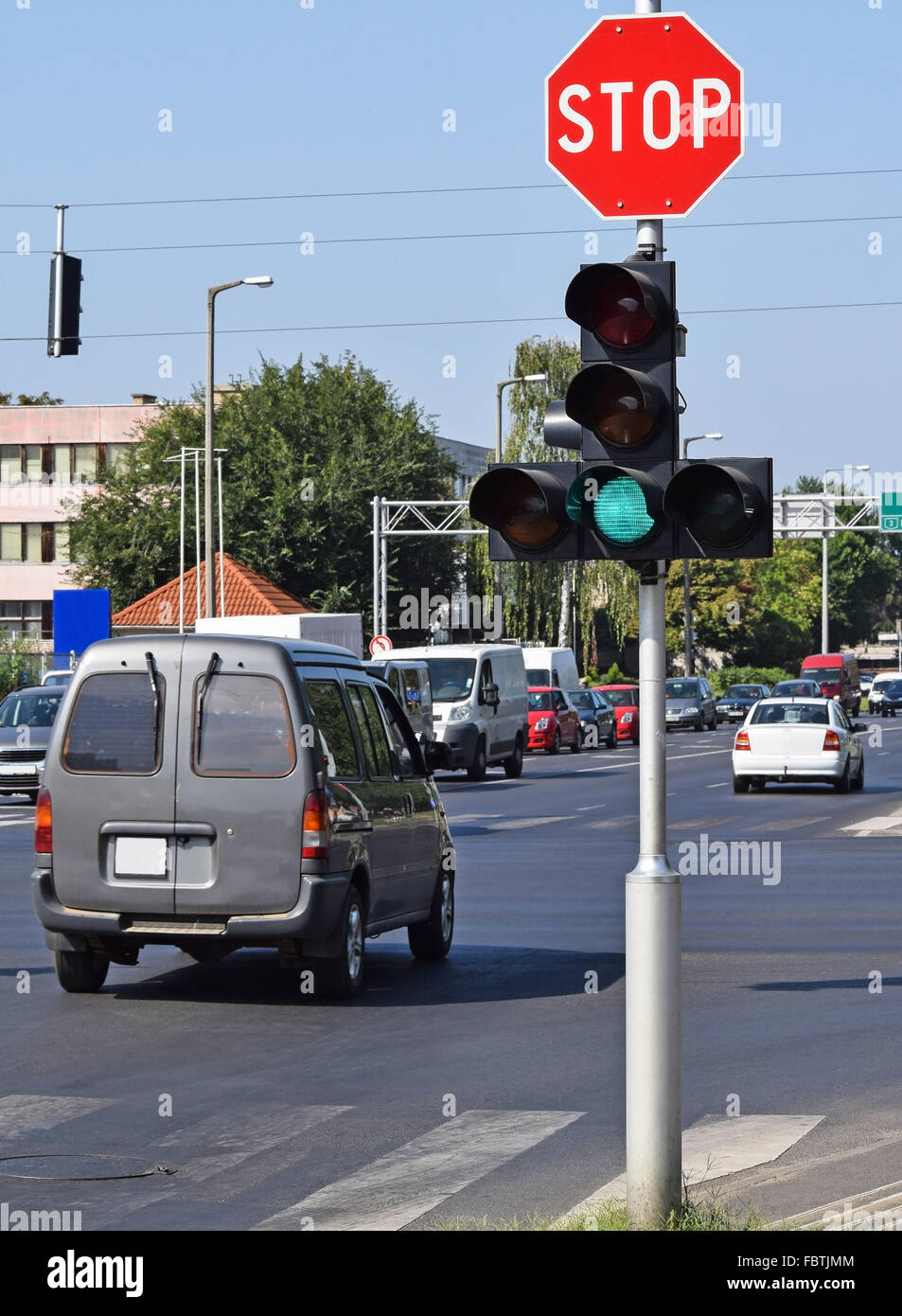 Street light at the road crossing in the city Stock Photo - Alamy