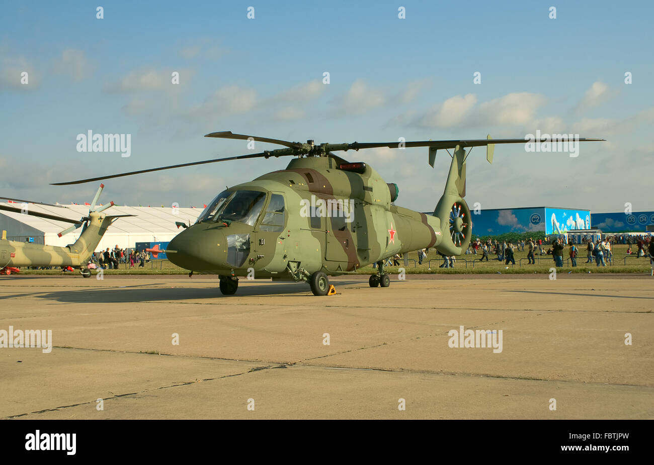 60 helicopter hi-res stock photography and images - Alamy