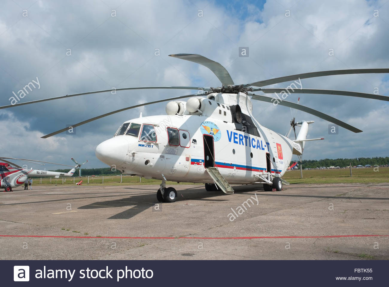 Mil Mi 26 Helicopter Stock Photos & Mil Mi 26 Helicopter Stock Images ...