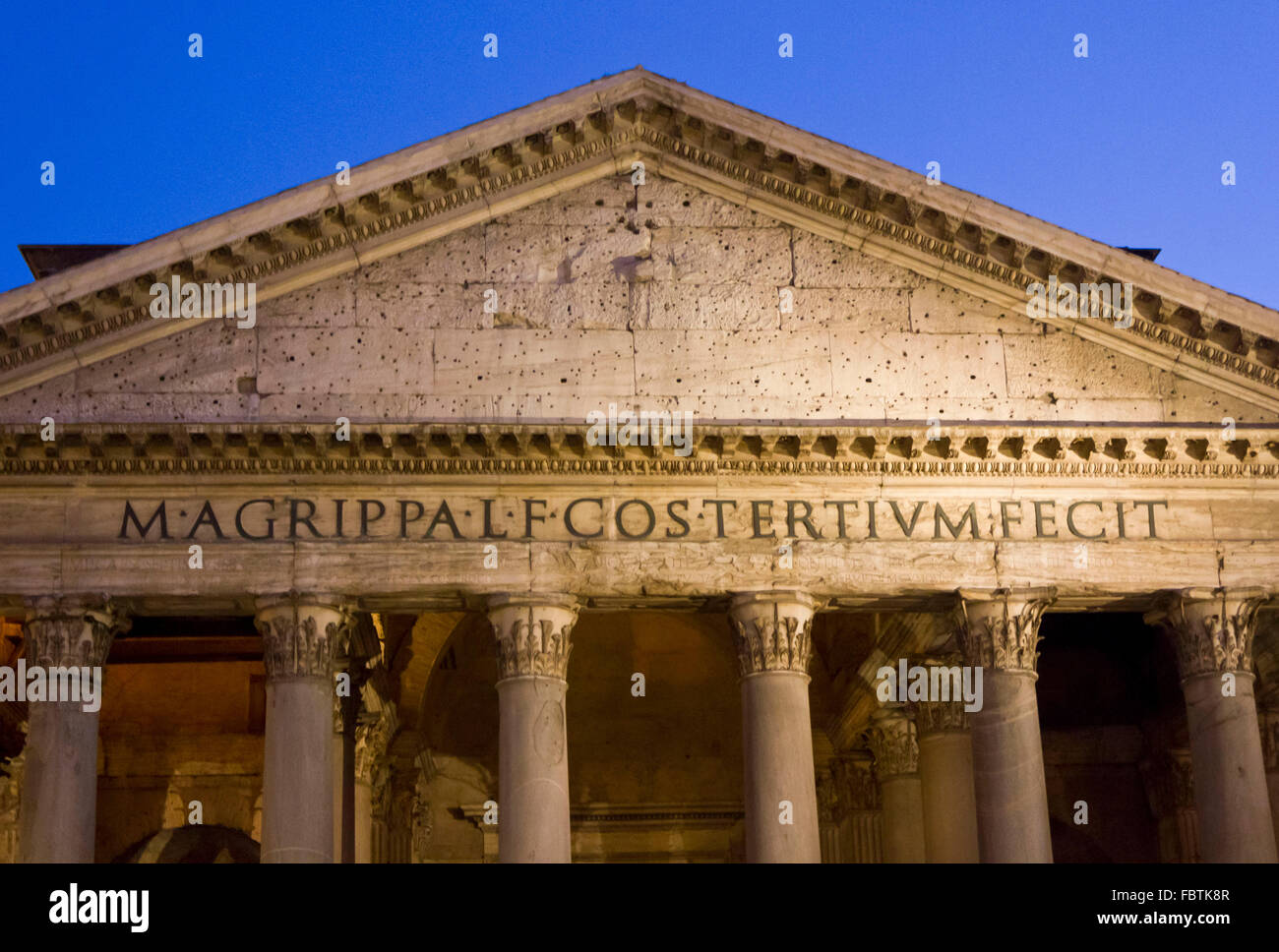Pantheon pediment hi-res stock photography and images - Alamy