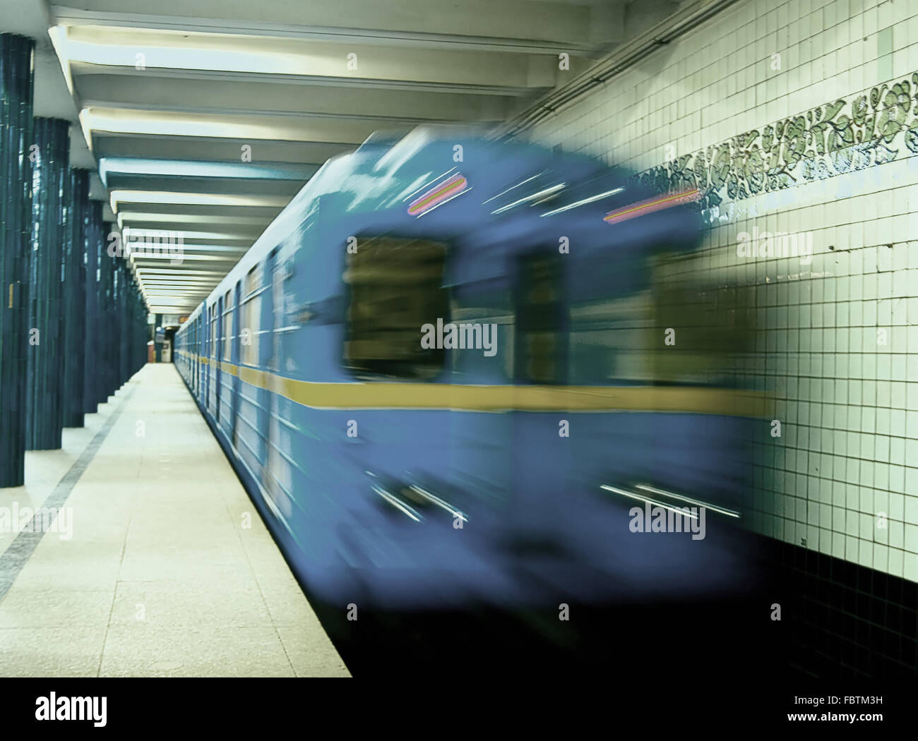 Bronx subway hi-res stock photography and images - Alamy