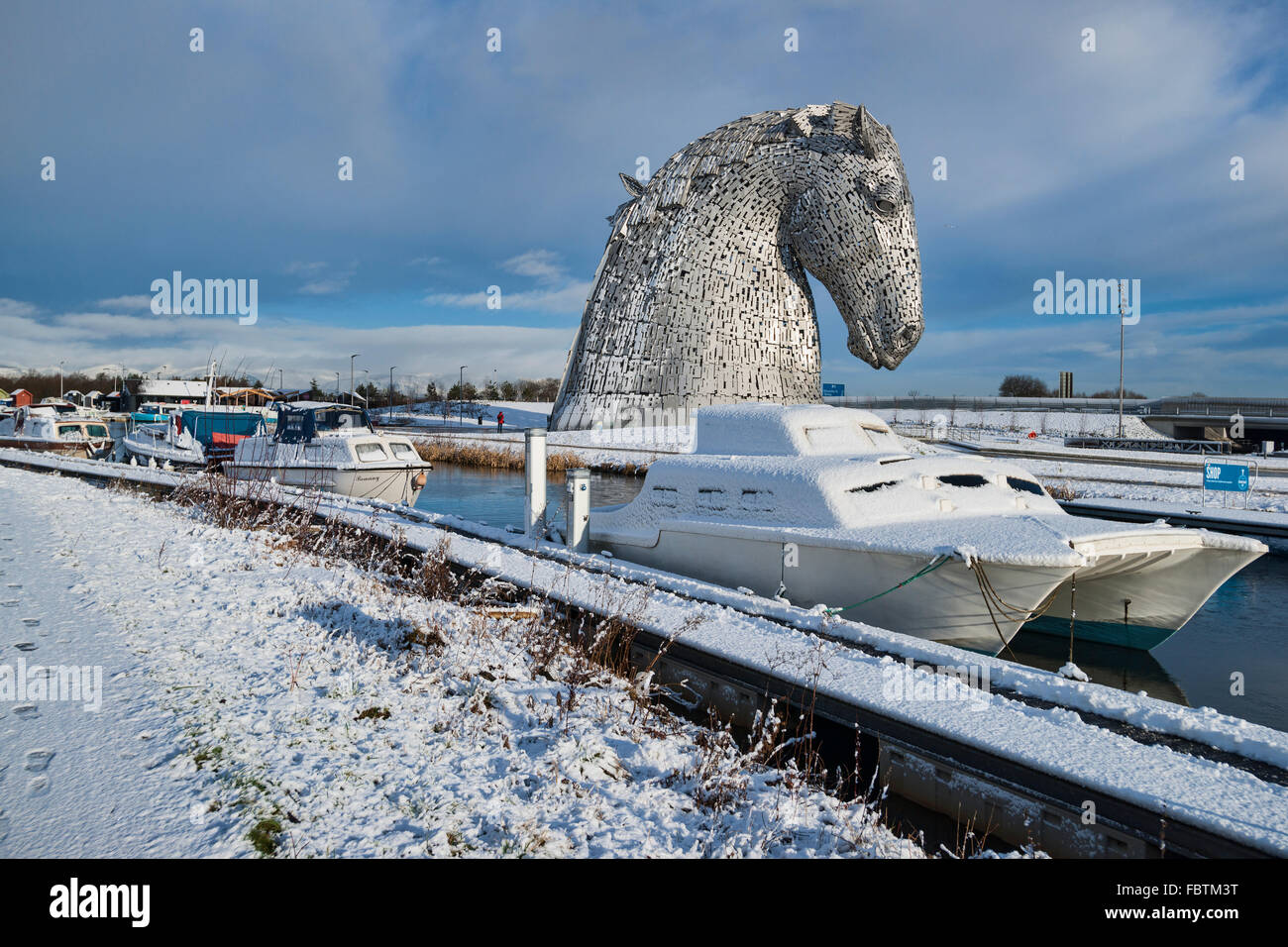 Kelpies in winter snow, Helix Park, Falkirk, Scotland, UK Stock Photo ...