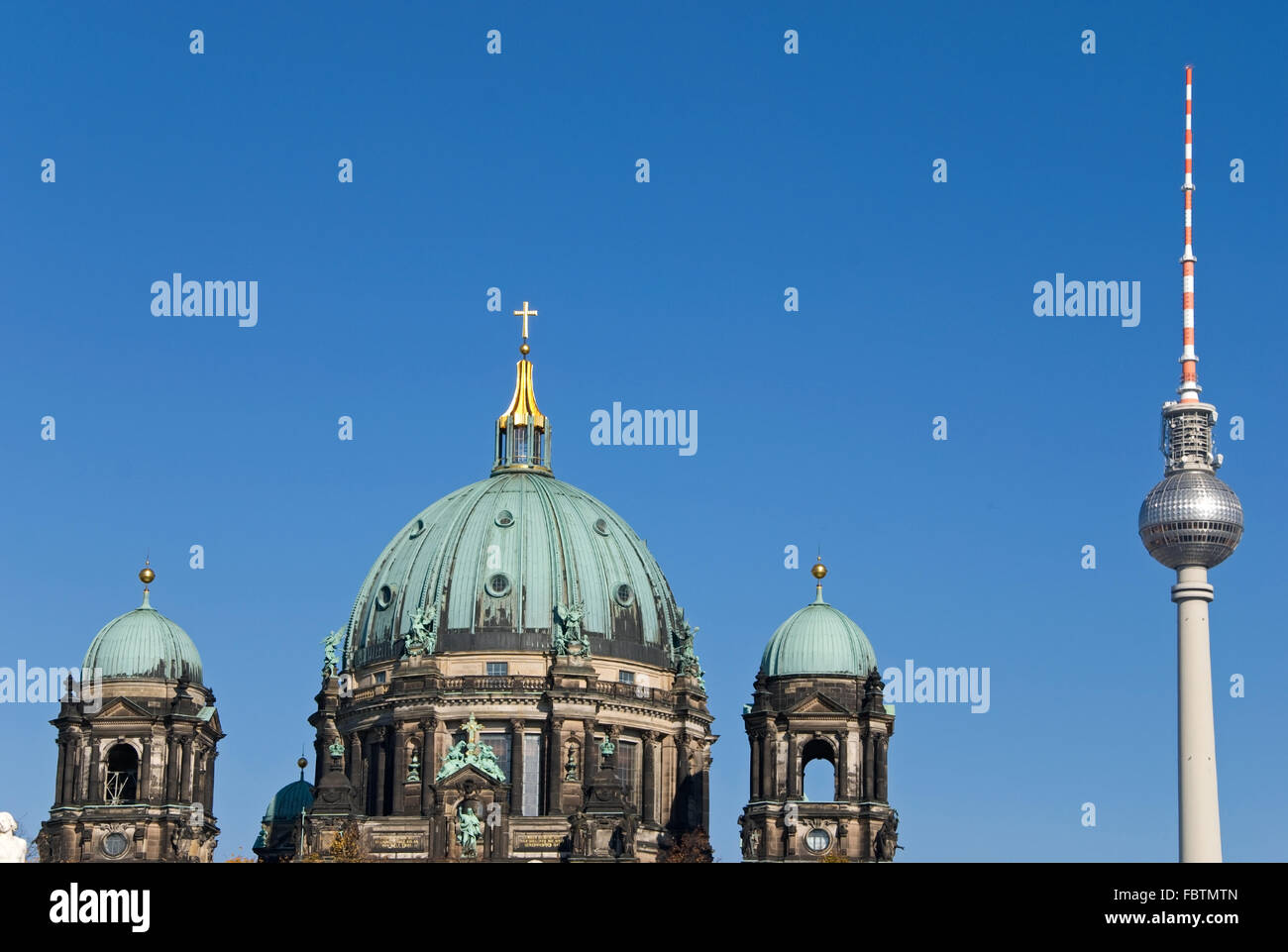 Berliner kathedrale hi-res stock photography and images - Alamy
