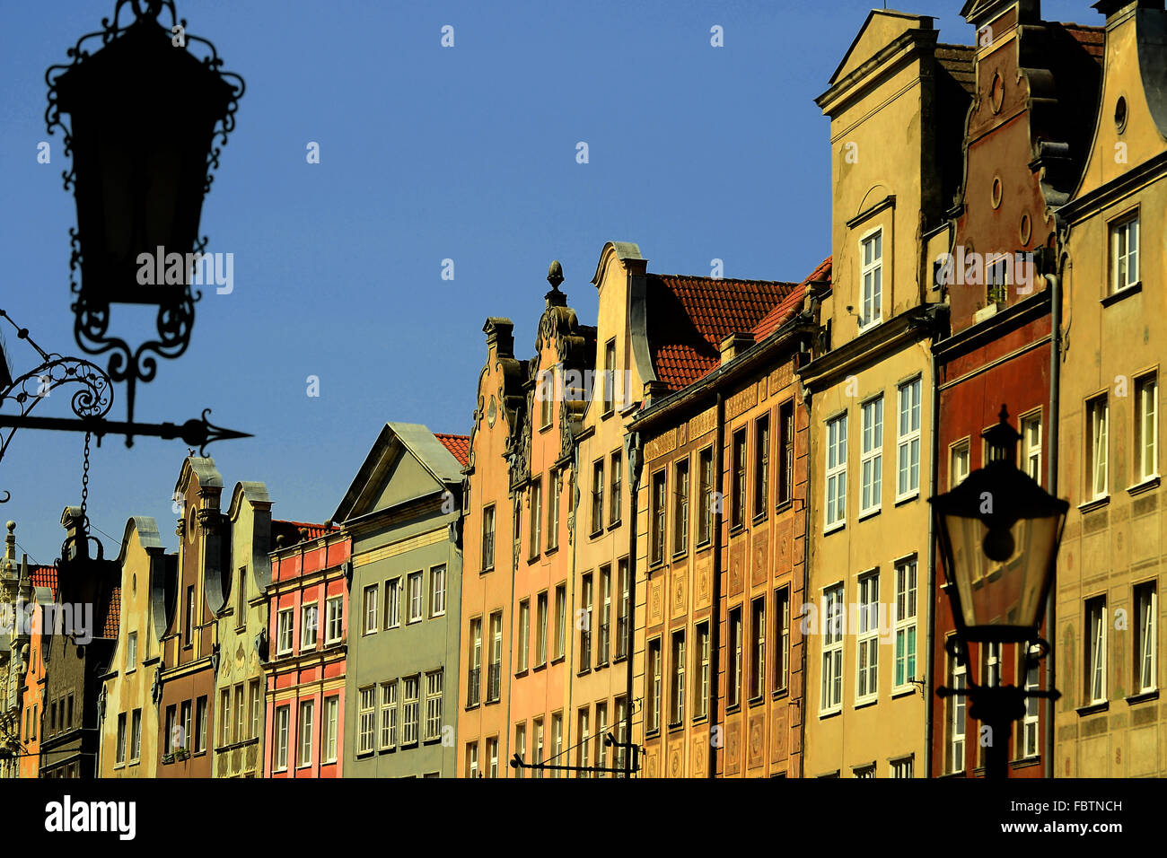 Architecture of old town in the center of Gdansk Stock Photo - Alamy