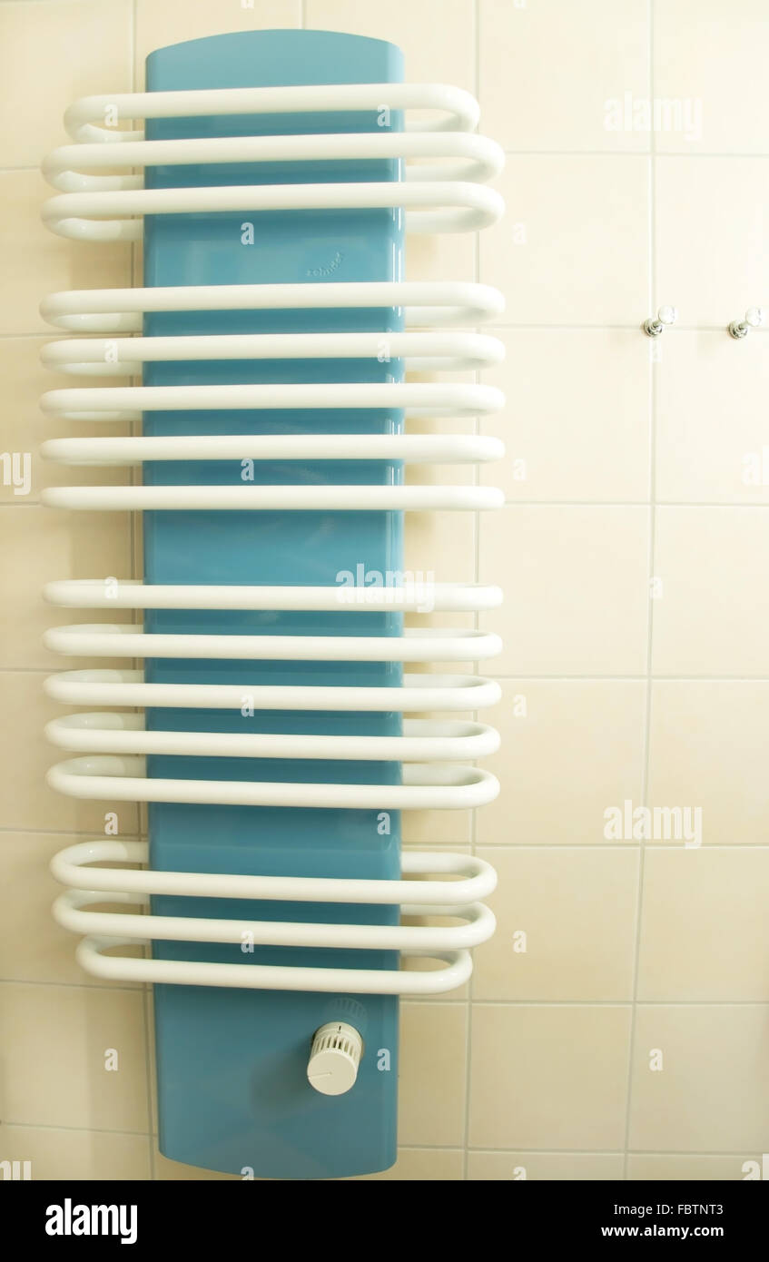 Bathroom radiator hi-res stock photography and images - Alamy