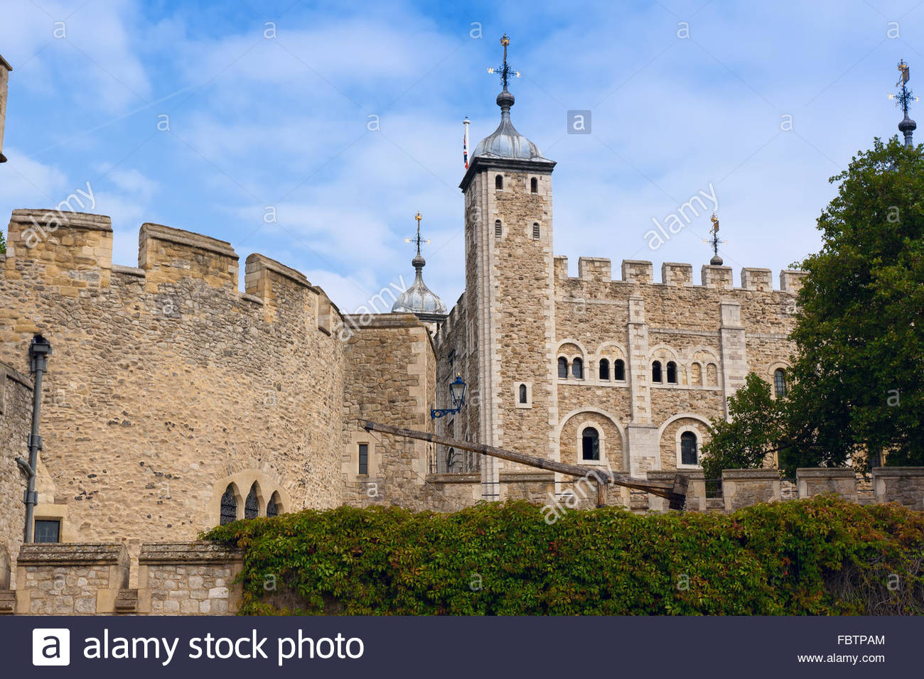Medieval Palace Tower London London Stock Photos & Medieval Palace ...