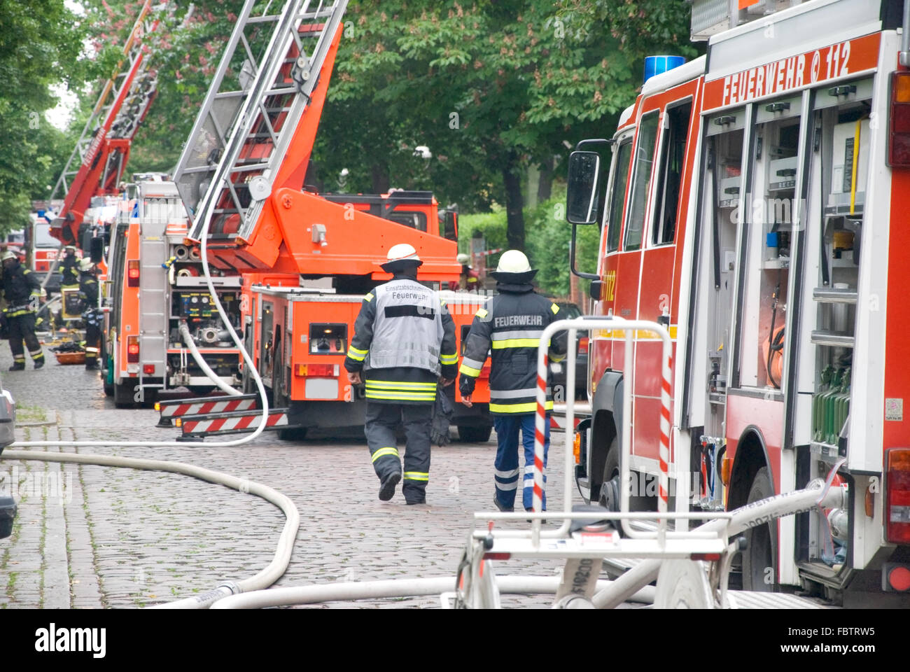 Firemen High Resolution Stock Photography and Images - Alamy
