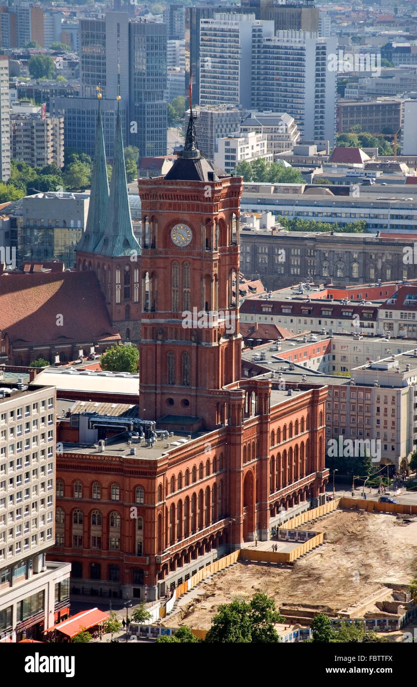 berlin rotes rathaus Stock Photo - Alamy