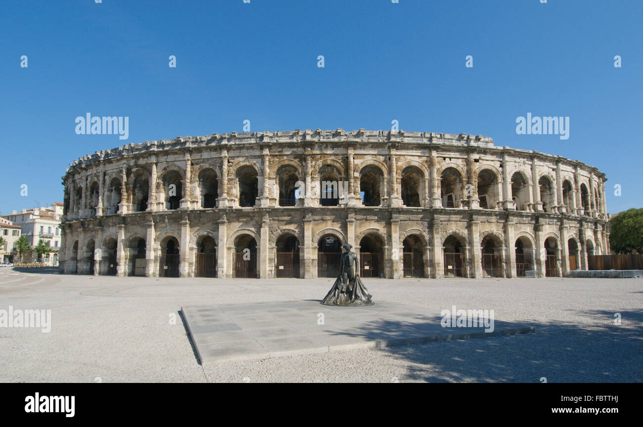 Arenes nimes hi-res stock photography and images - Alamy