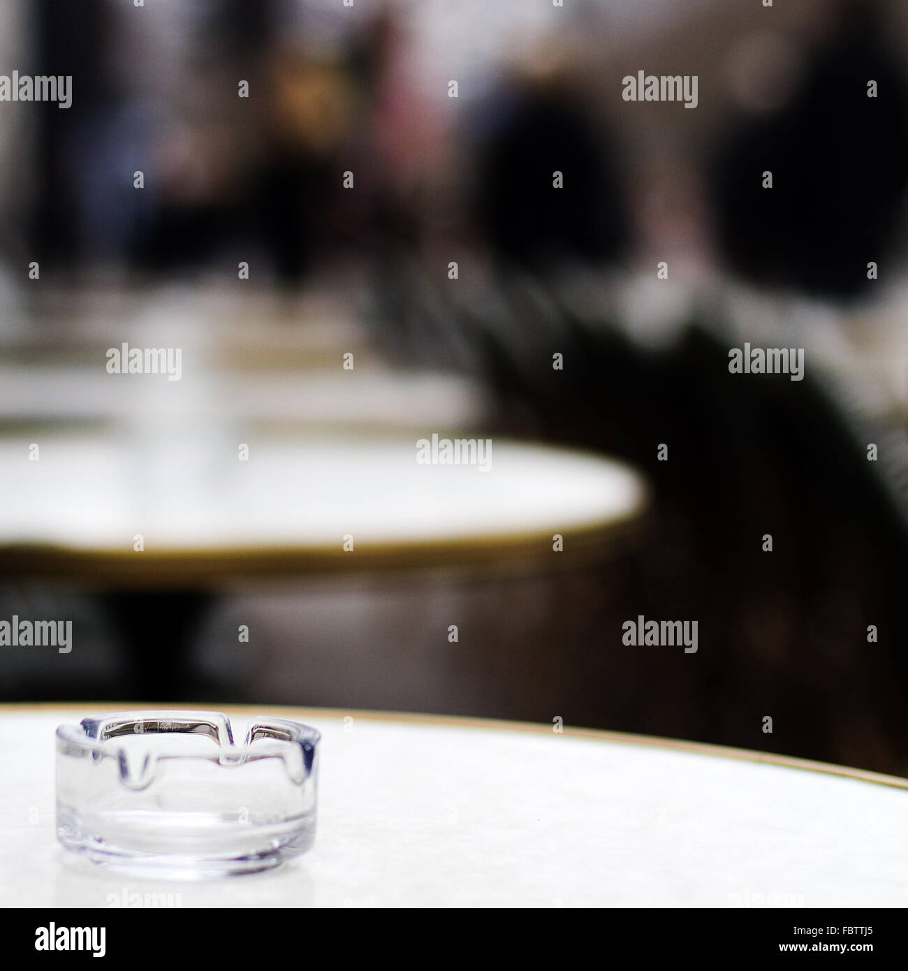 Smoke time hi-res stock photography and images - Alamy