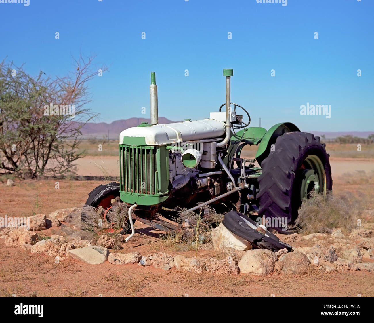Broken tractor hi-res stock photography and images - Alamy
