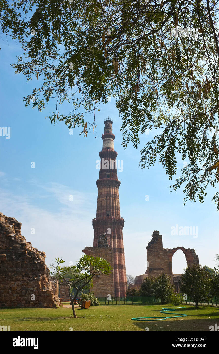 India tallest tower hi-res stock photography and images - Alamy