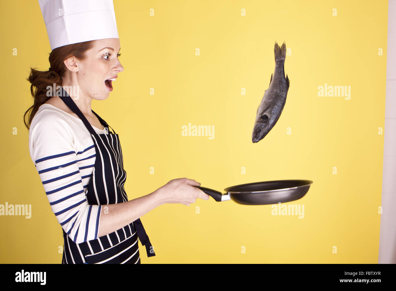 Flipping the pan hi-res stock photography and images - Alamy
