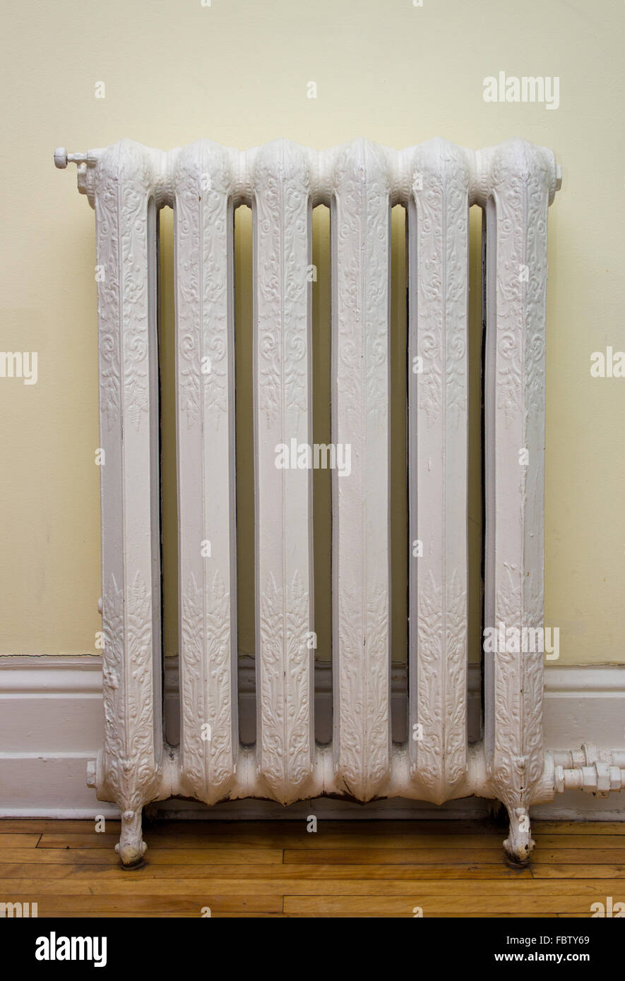Antique Heat Radiator Stock Photo - Alamy