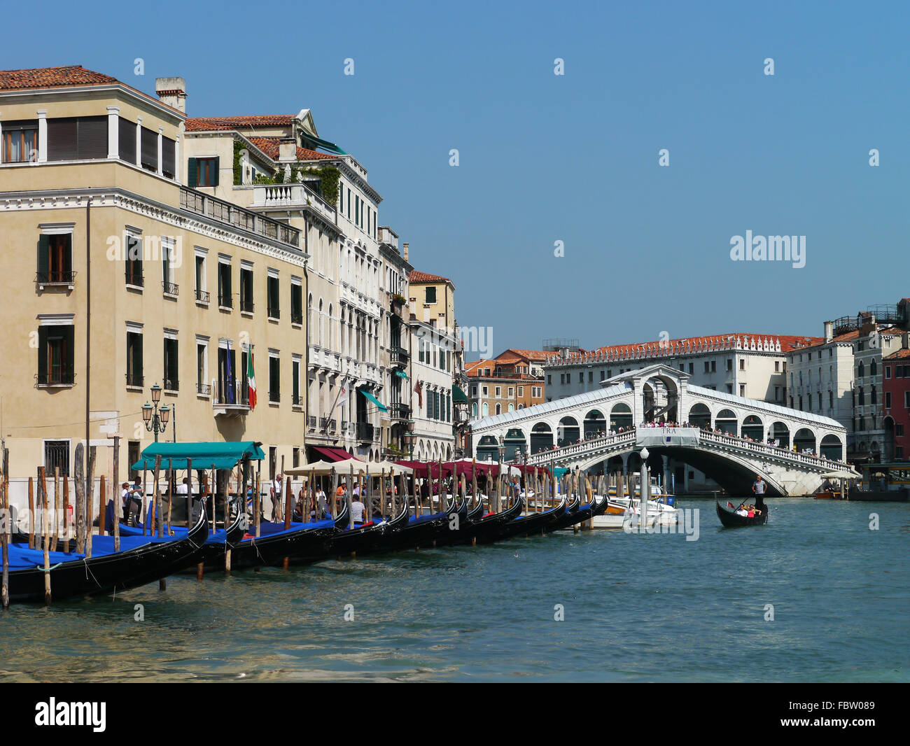 Rialto neighborhoods hi-res stock photography and images - Alamy
