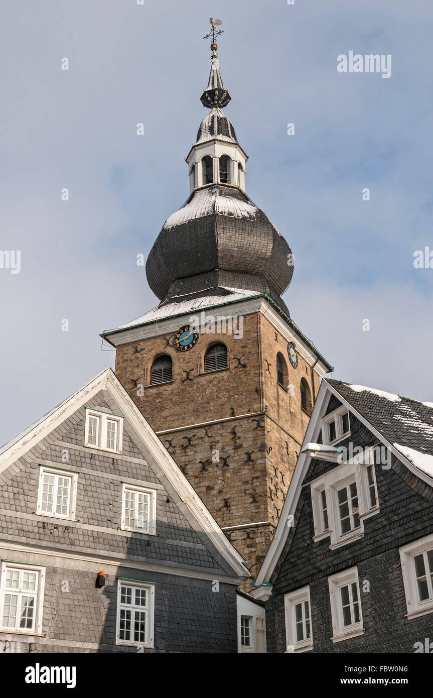 Slate clad house hi-res stock photography and images - Alamy