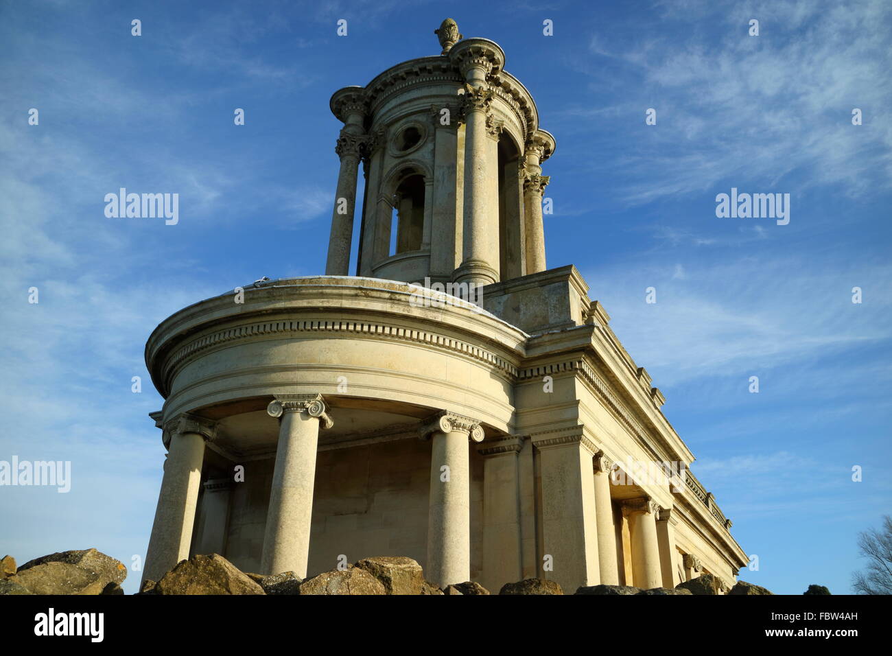 Portico low angle hi-res stock photography and images - Alamy