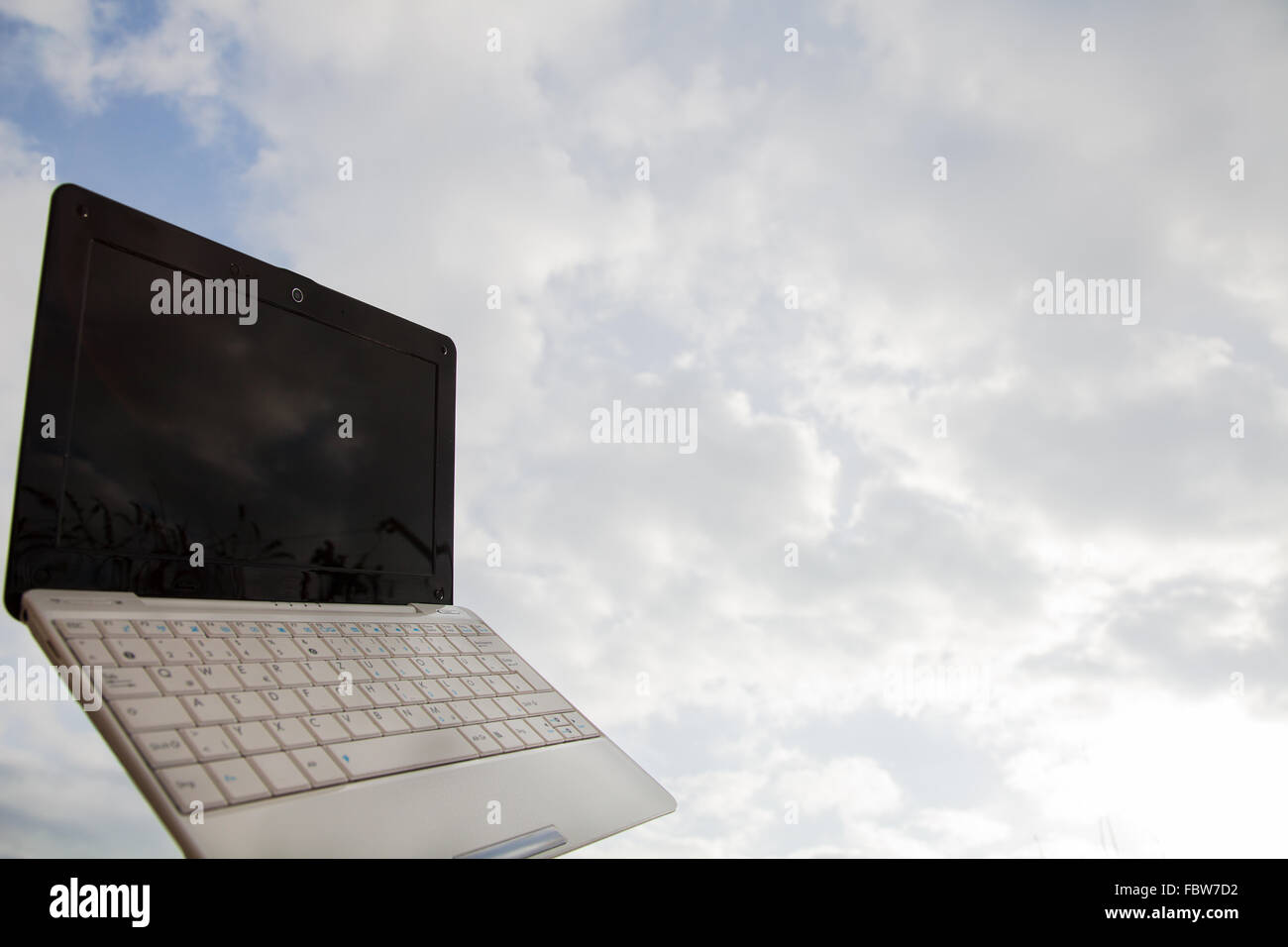 Cloud computing environment hi-res stock photography and images - Alamy