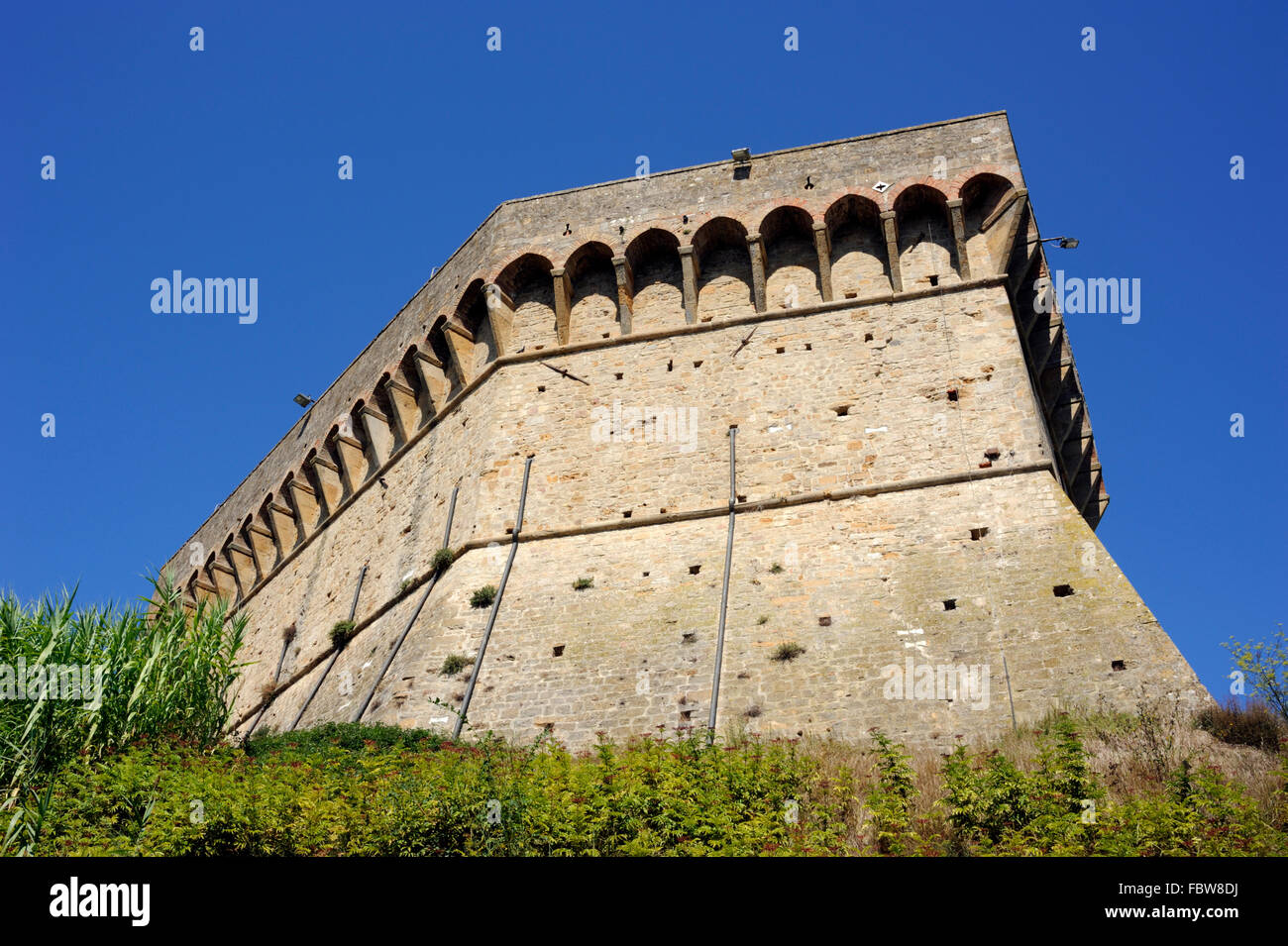 Fortress prison hi-res stock photography and images - Alamy