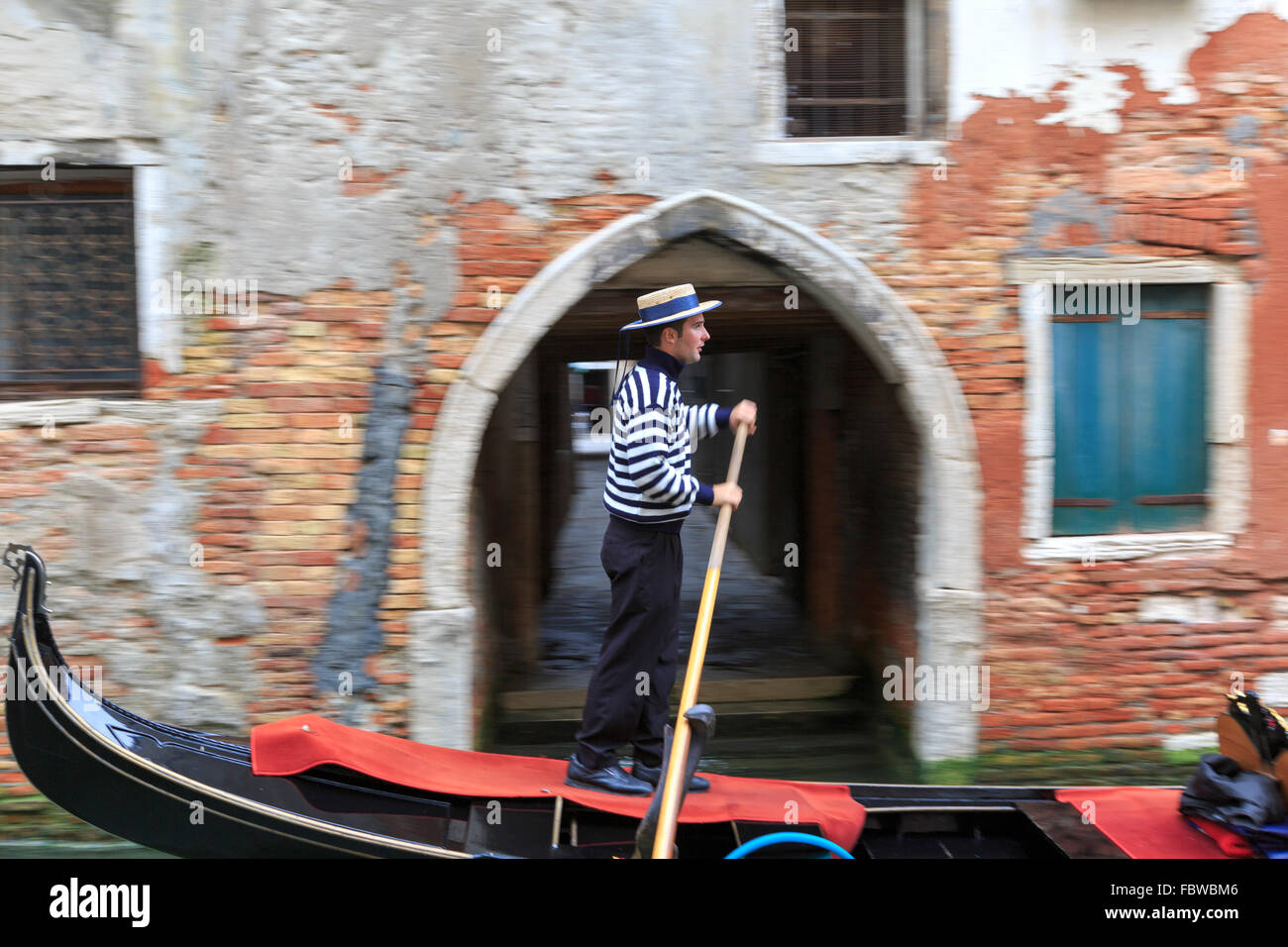 Gondolier and Gondola, Venice, Italy Stock Photo - Alamy
