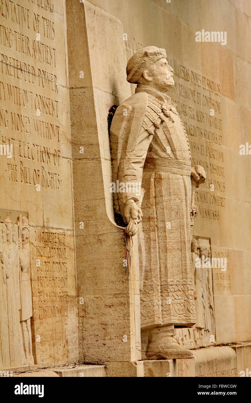 Reformation statues hi-res stock photography and images - Alamy