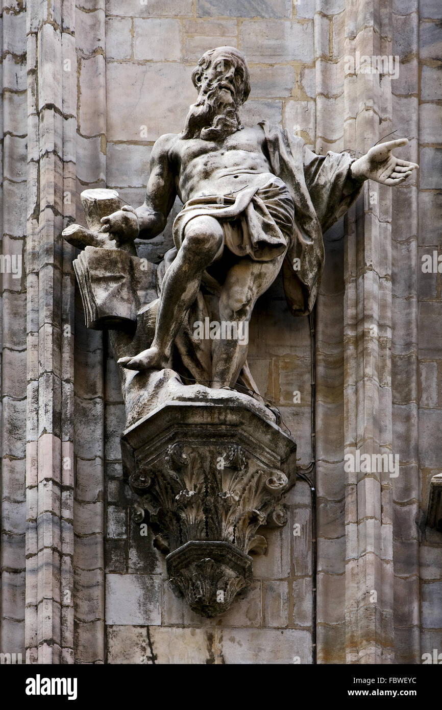 a statue in the front of duomo Stock Photo - Alamy