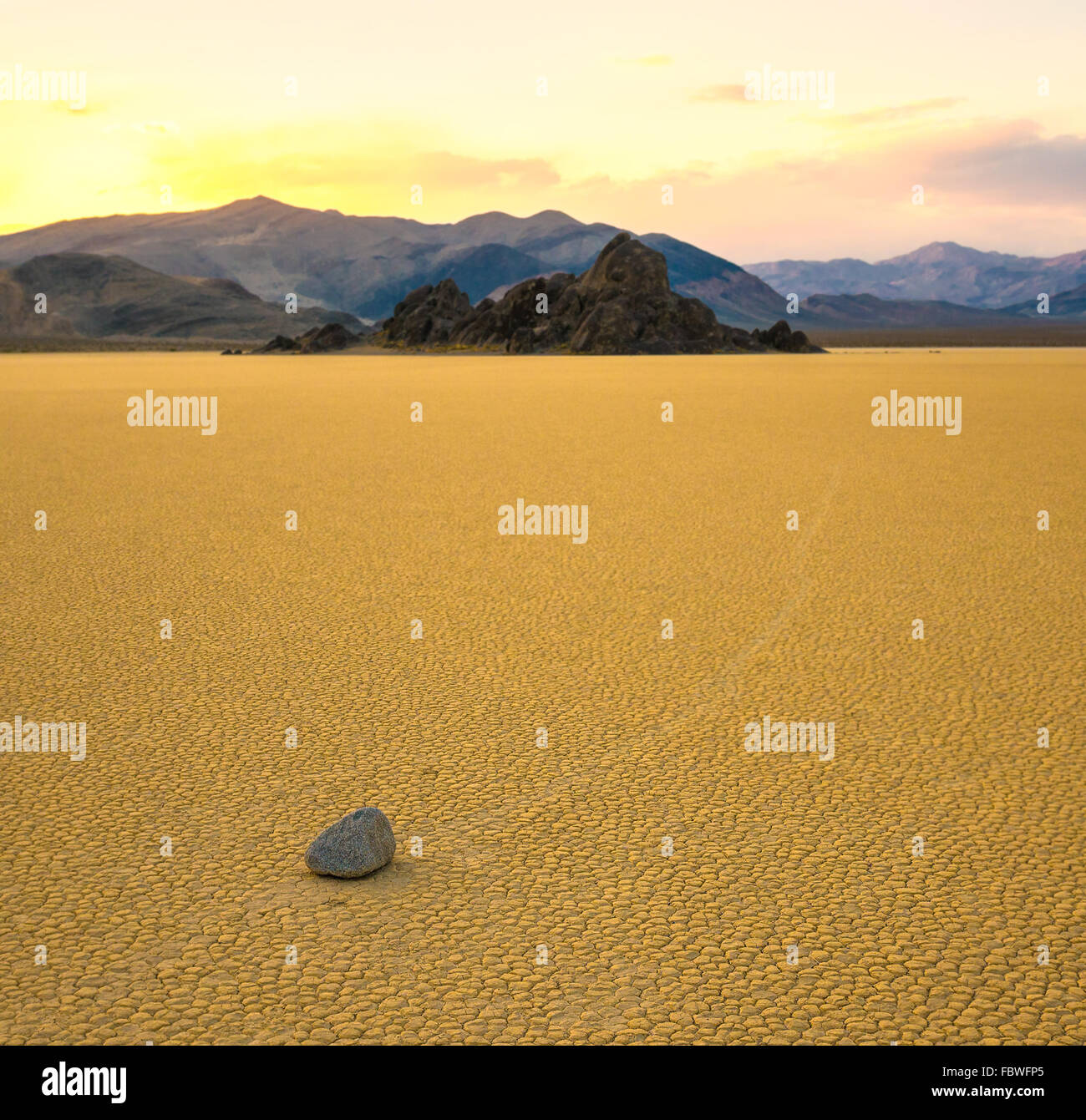 Sailing stones in death valley hi-res stock photography and images - Alamy