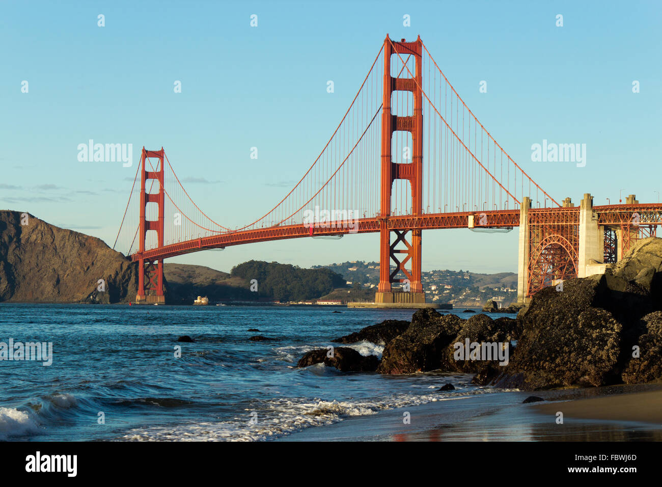 Crossing iconic golden gate hi-res stock photography and images - Alamy
