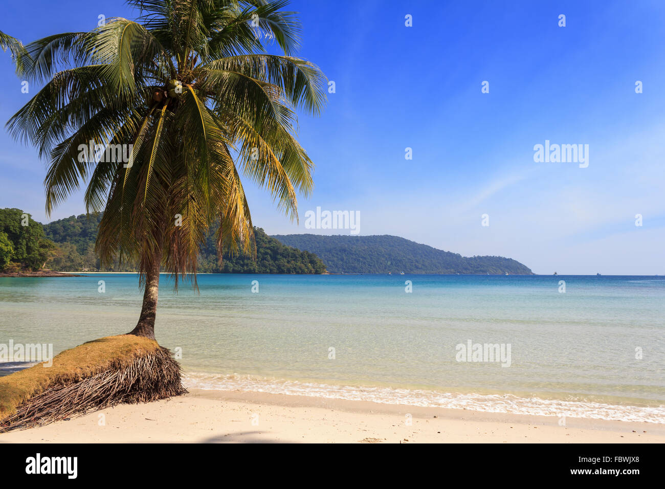 Lagoon tropic hi-res stock photography and images - Alamy