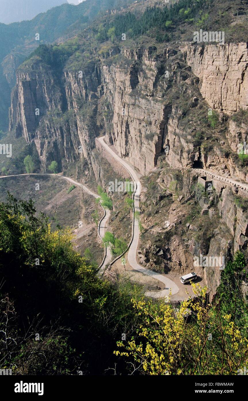 Cliff-hanging Highway Taihang Mountains Guo Liang county Sha Yao Xiang ...