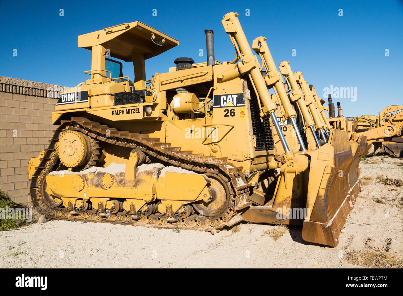 Heavy Duty Bulldozers Stock Photo - Alamy