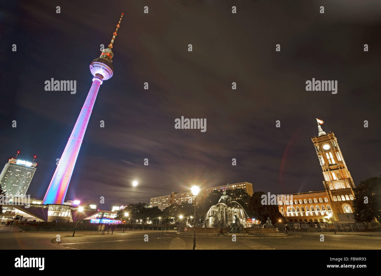Festival lights fernsehturm alexanderplatz hi-res stock photography and images - Alamy