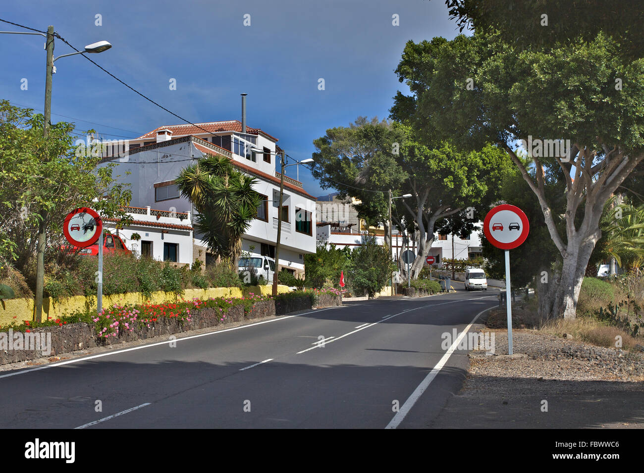 Beautiful towns in tenerife hi-res stock photography and images - Alamy