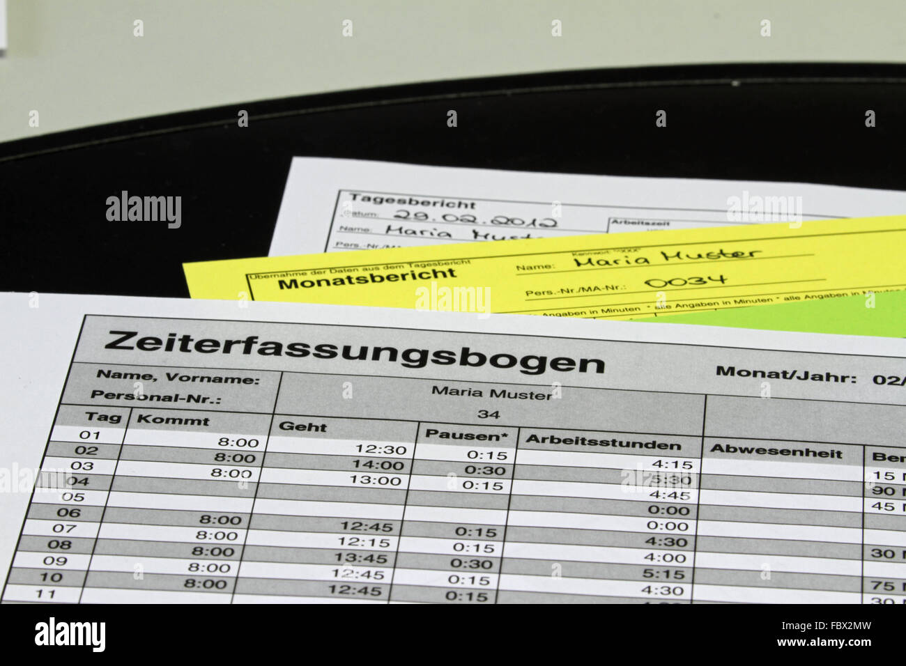 Zeiterfassungsbogen hi-res stock photography and images - Alamy