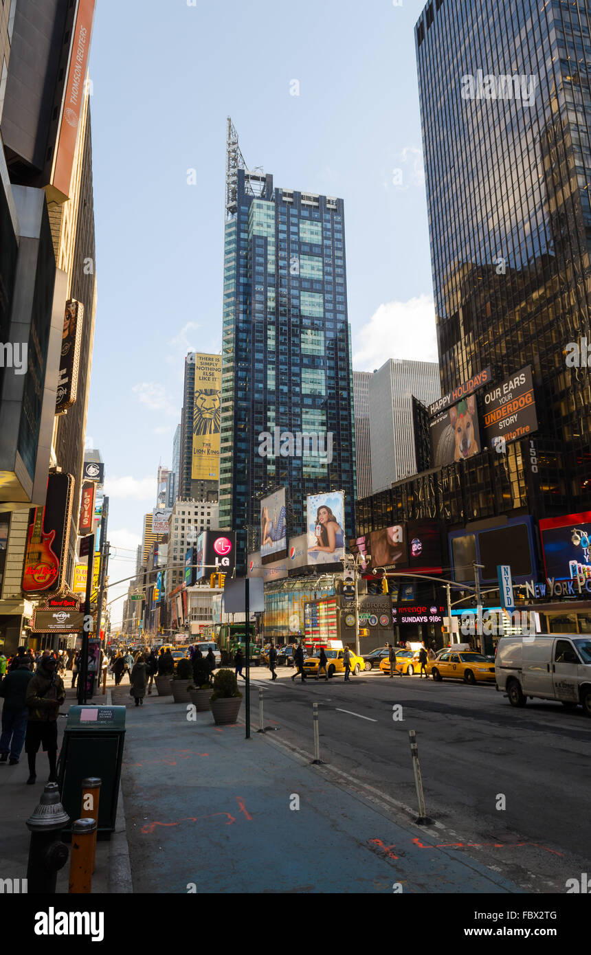Time square hi-res stock photography and images - Alamy