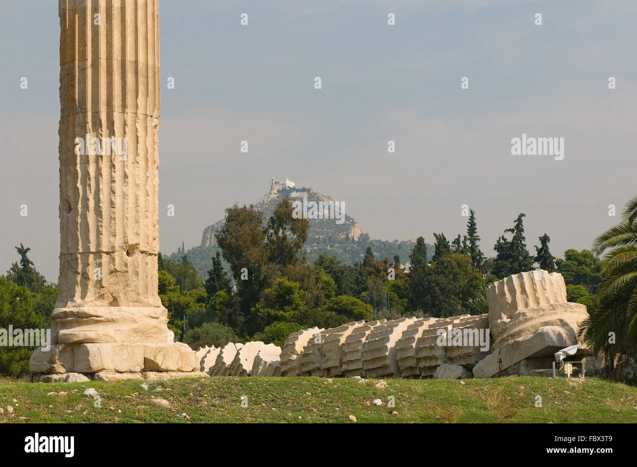 Greek columns, Temple of Olympian Zeus, Athens Stock Photo - Alamy
