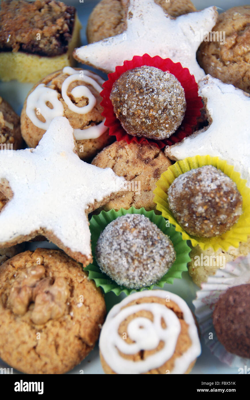 Decorative biscuits hi-res stock photography and images - Alamy