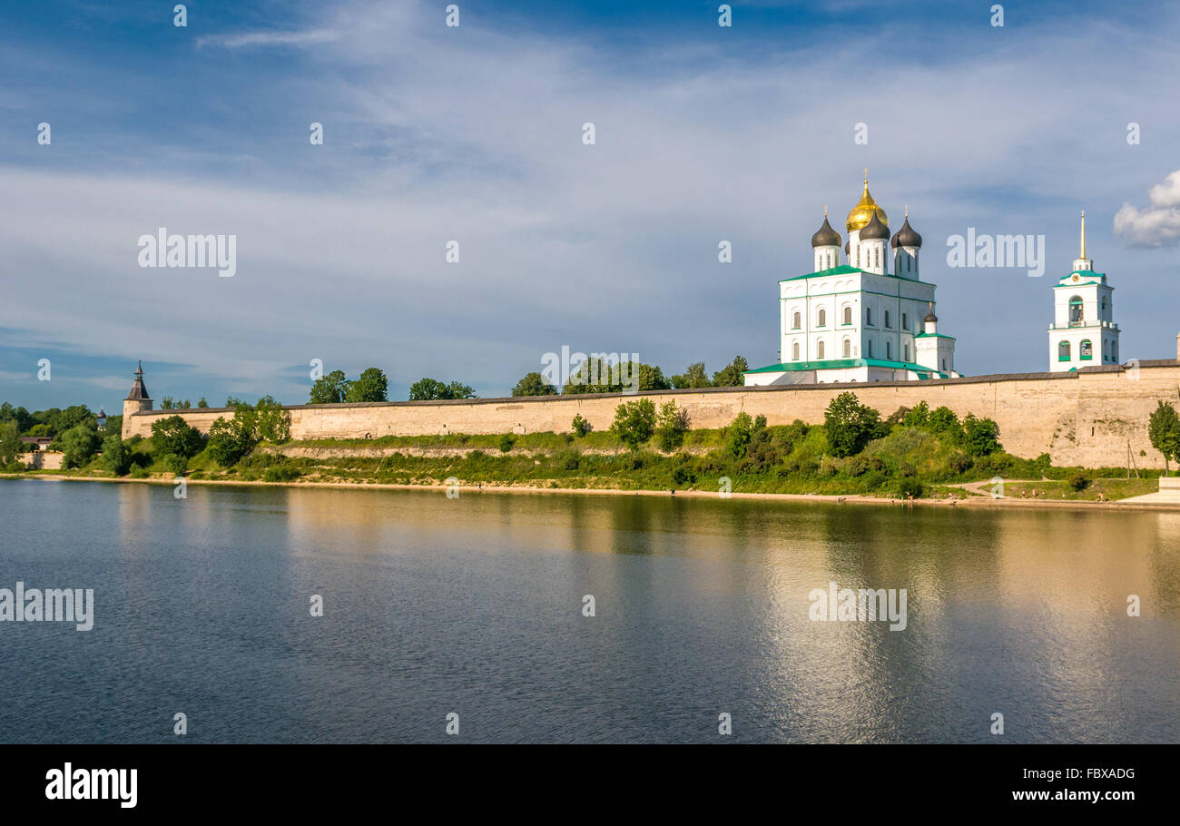 Pskov Kremlin (Krom) and the Trinity orthodox cathedral, Russia Stock ...