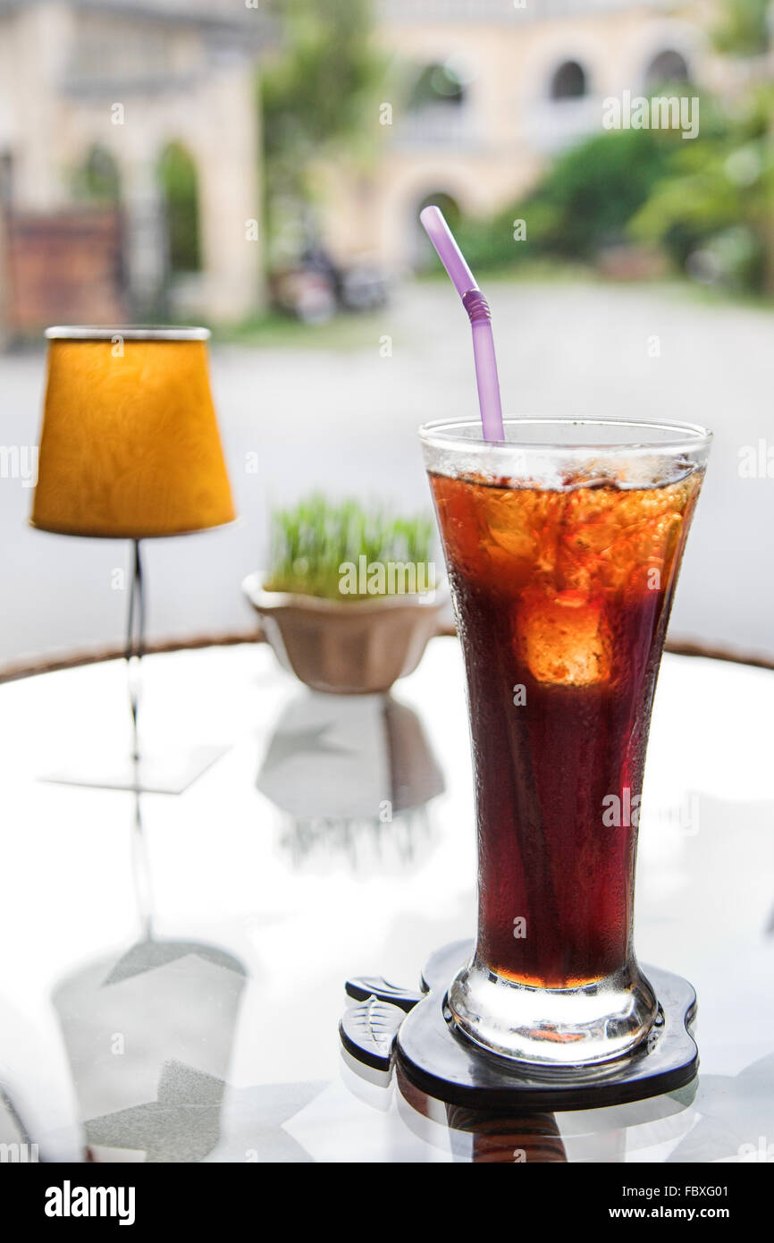 Cola drink hi-res stock photography and images - Alamy