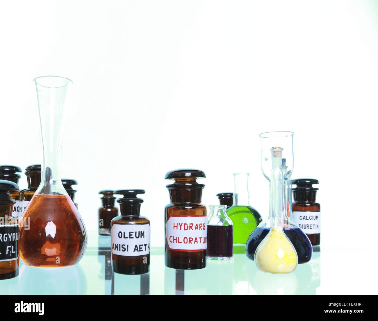 Pharmacy equipment hi-res stock photography and images - Alamy